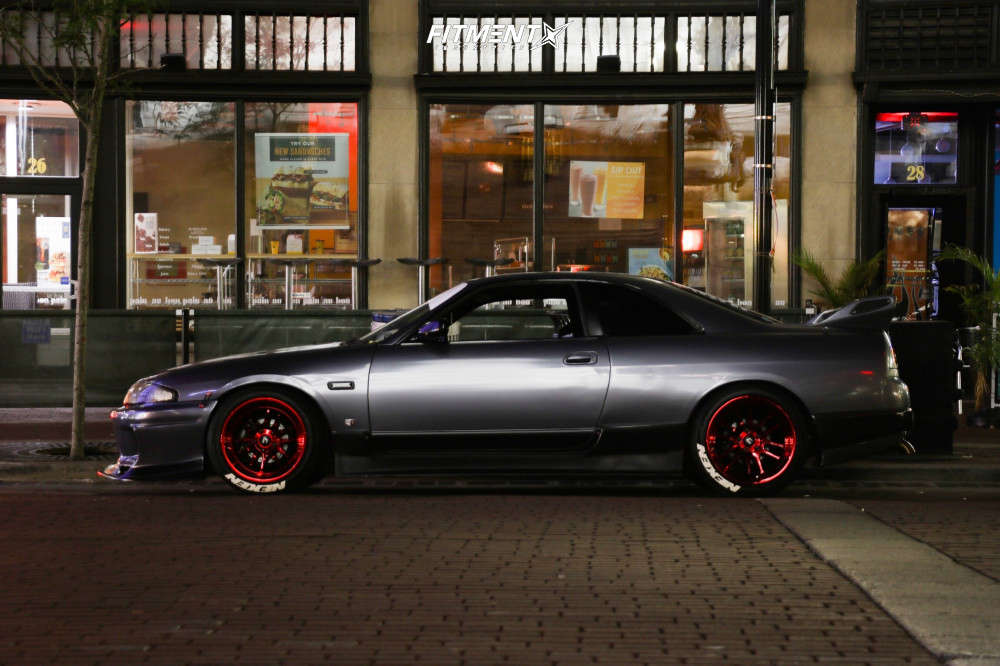 1993 Nissan Skyline R33 Base with 17x9 Cosmis Racing XT-206R and ...