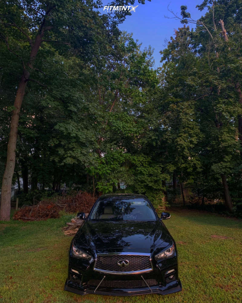 2014 INFINITI Q50 Sport with 20x9 Velgen Vmb7 and Sumitomo 245x35 on ...