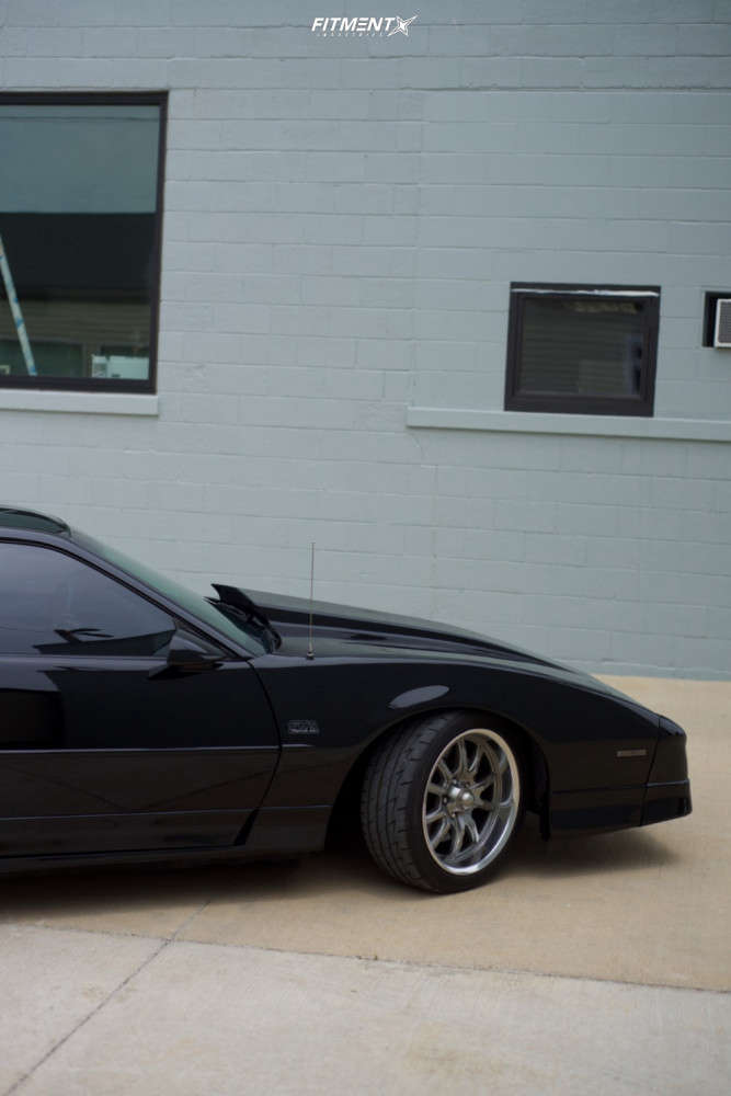 1987 Pontiac Firebird Trans Am with 18x8 Ridler Style 650 and Firestone ...