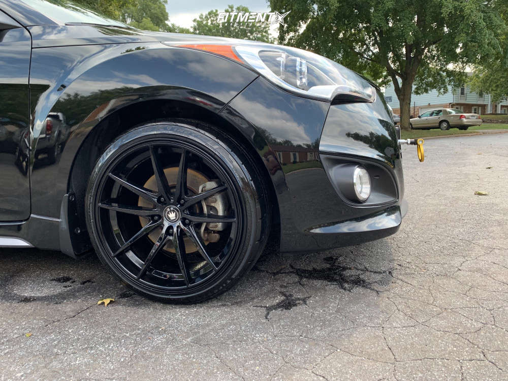2014 Hyundai Veloster Turbo with 18x9 Konig Oversteer and Firestone ...