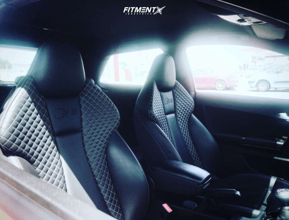 2004 Audi A3 Base with 19x8.5 Rotiform Buc and Dunlop 235x35 on ...