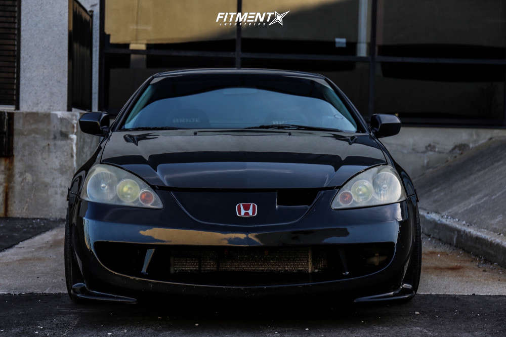 2006 Acura RSX Type-S with 17x8 Rota Grid and Bridgestone 225x50 on Air ...