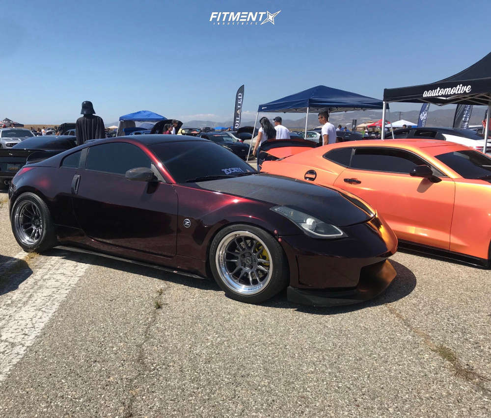 2007 Nissan 350Z Enthusiast with 18x11 Cosmis Racing XT-206R and ...