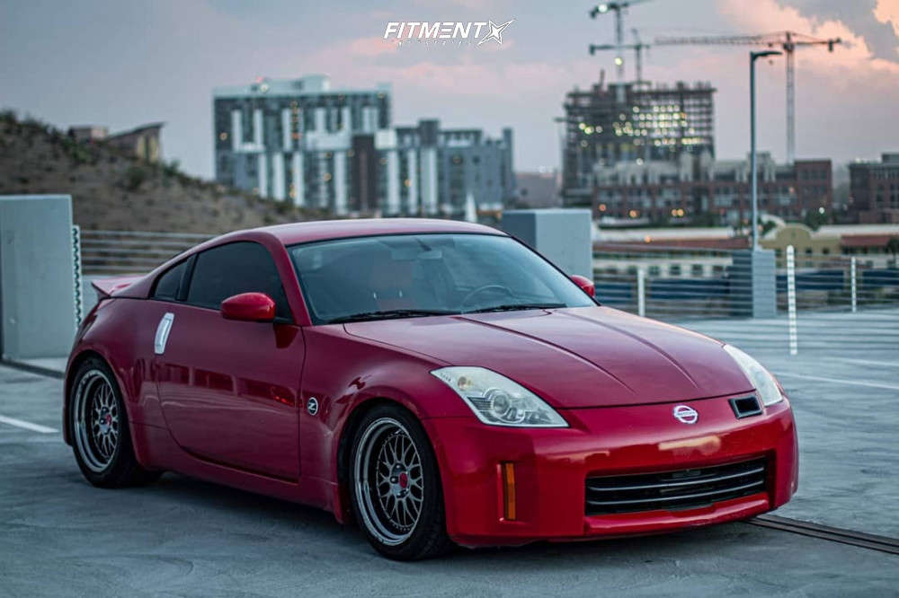 2006 Nissan 350Z Base with 18x9.5 ESR Sr01 and Nitto 265x35 on Lowering ...