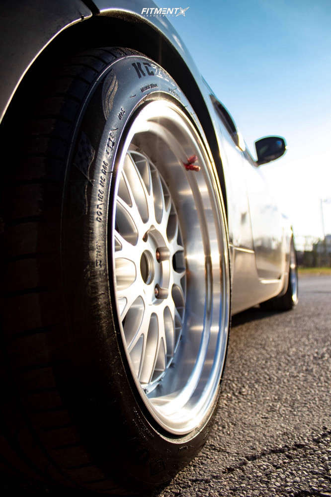 2007 Nissan 350Z Enthusiast with 19x9.5 Varrstoen Es1 and Bridgestone ...