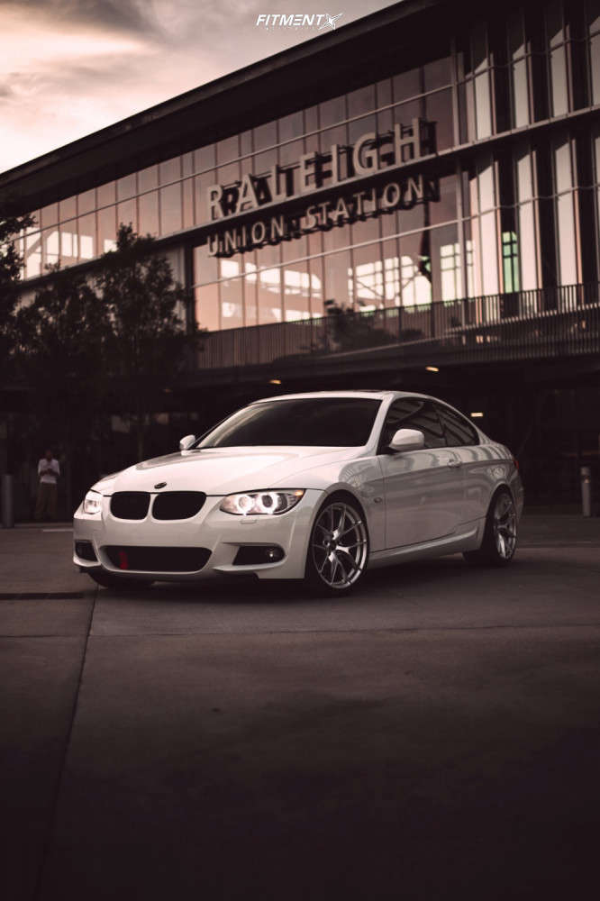 2011 BMW 335i Base with 19x9.5 ESR Rf2 and Nitto 245x35 on Stock ...