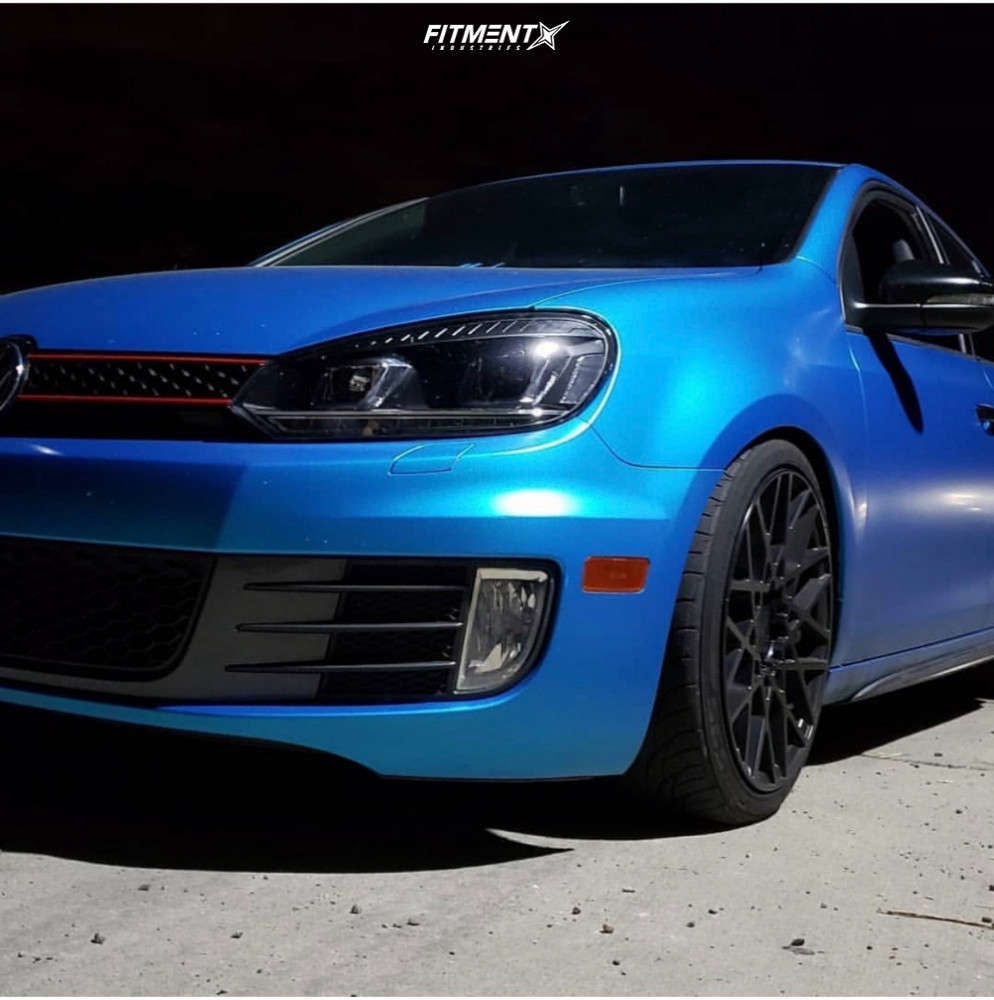2013 Volkswagen GTI Base with 18x8.5 Rotiform Blq and Federal 245x45 on ...
