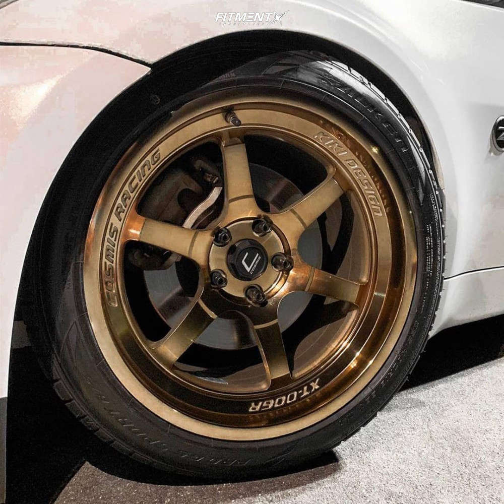 2007 Nissan 350Z Base with 18x9.5 Cosmis Racing XT-006R and Falken ...