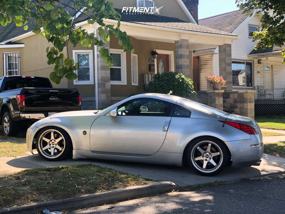 2008 Nissan 350Z Base with 18x10.5 ESR Sr07 and Delinte 235x40 on ...