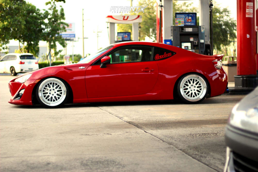 2013 Scion FR-S Base with 18x9.5 ESR Sr01 and Federal 215x35 on ...