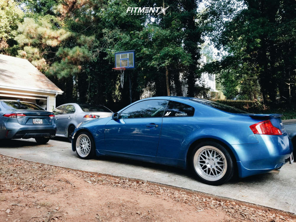 2003 INFINITI G35 Base with 18x9.5 Aodhan Ah02 and Vercelli 255x35 on ...