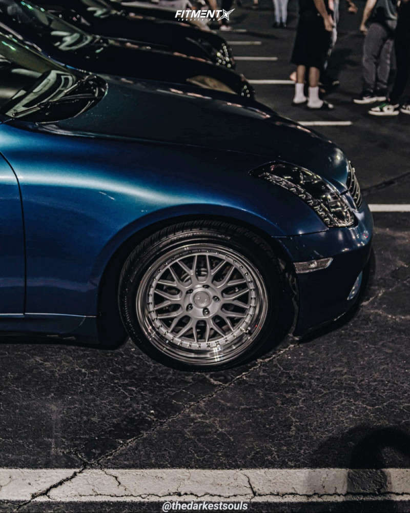 2003 INFINITI G35 Base with 18x9.5 Aodhan Ah02 and Vercelli 255x35 on ...