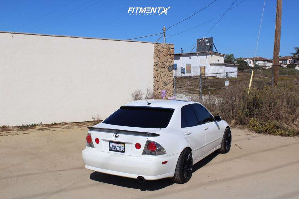 2001 Lexus IS300 Base with 17x8.25 XXR 550 and Kumho 225x45 on Stock ...