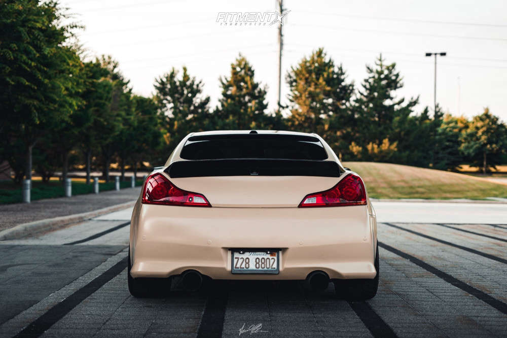 2011 INFINITI G37 IPL with 19x9.5 BC Forged EH309 and Federal 245x40 on ...