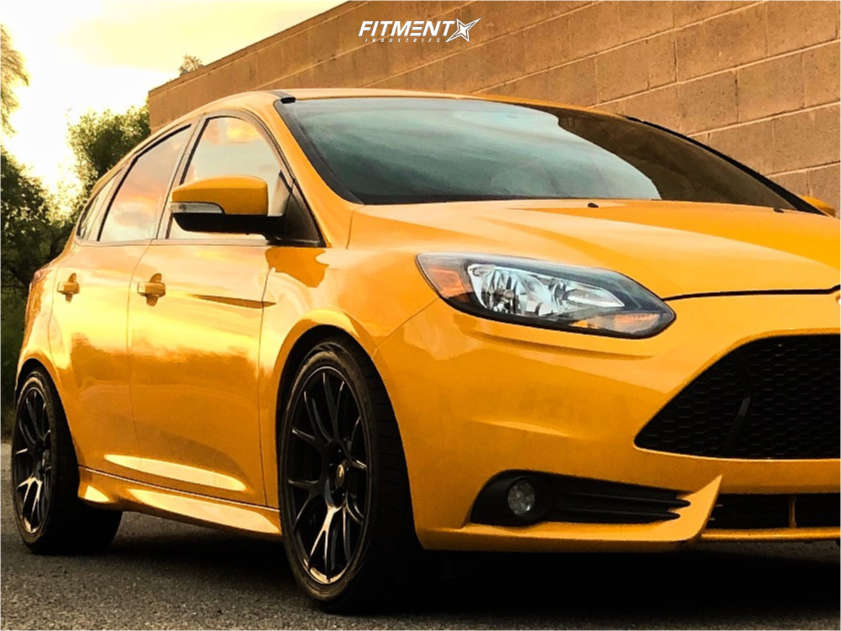 2014 Ford Focus ST with 18x8.5 Konig Ampliform and Achilles 245x40 on ...