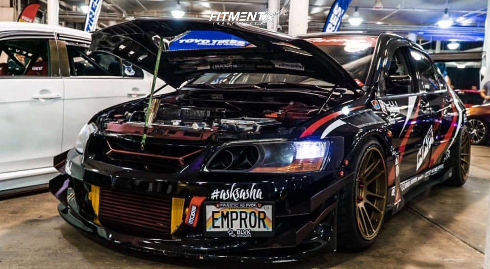 2005 Mitsubishi Lancer Evolution with 18x10.5 Enkei Gtc01rr and Dunlop ...