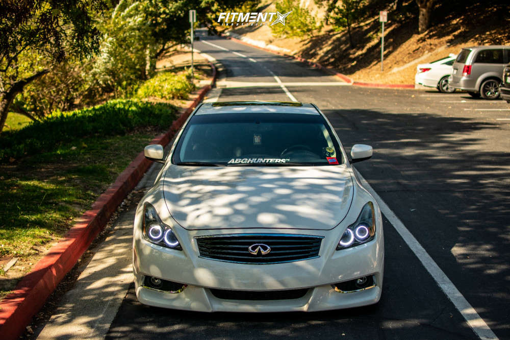 2014 INFINITI Q60 Sport with 19x9.5 Work Meister S1 3P and Hankook ...