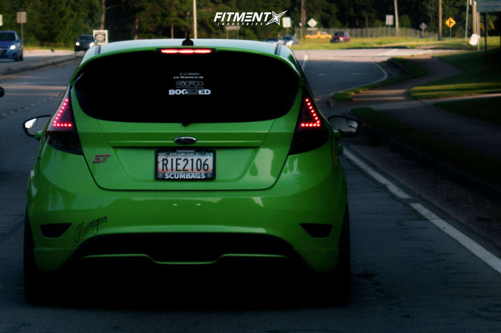 2016 Ford Fiesta ST with 17x8 Rota Grid and Firestone 205x40 on ...