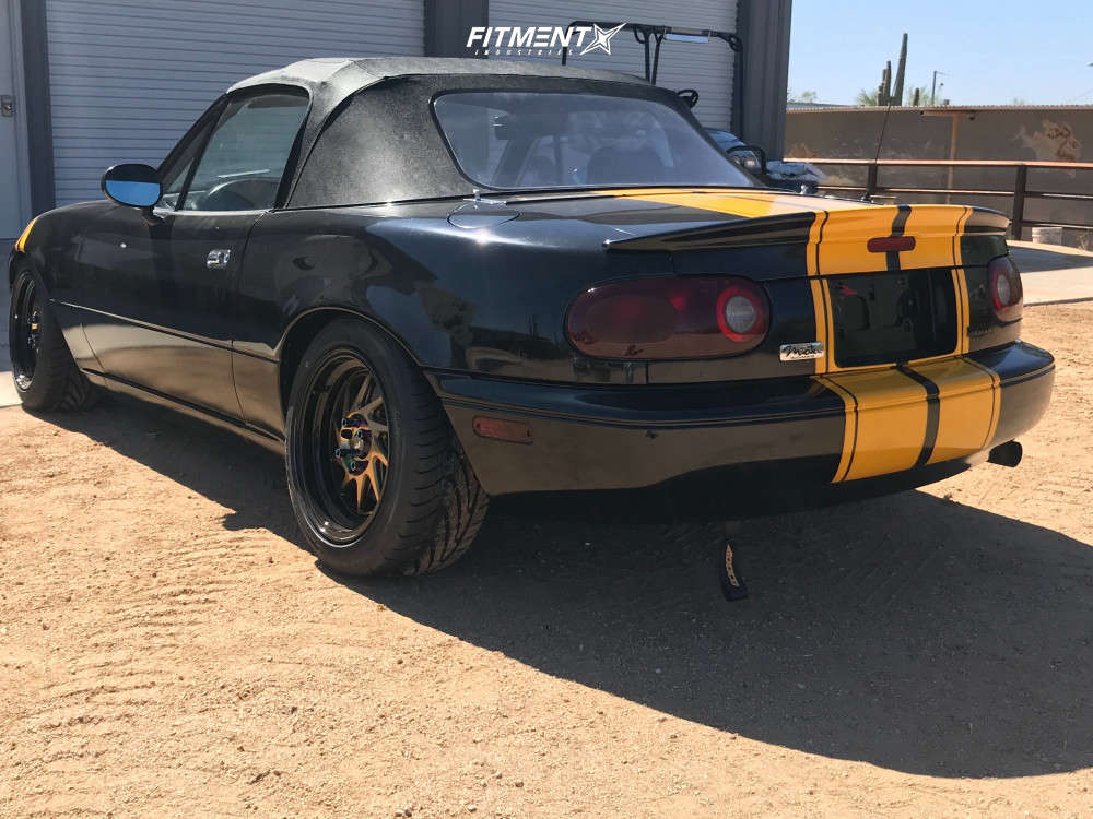 1990 Mazda Miata Base with 15x8 F1R F07 and Nitto 205x50 on Coilovers ...