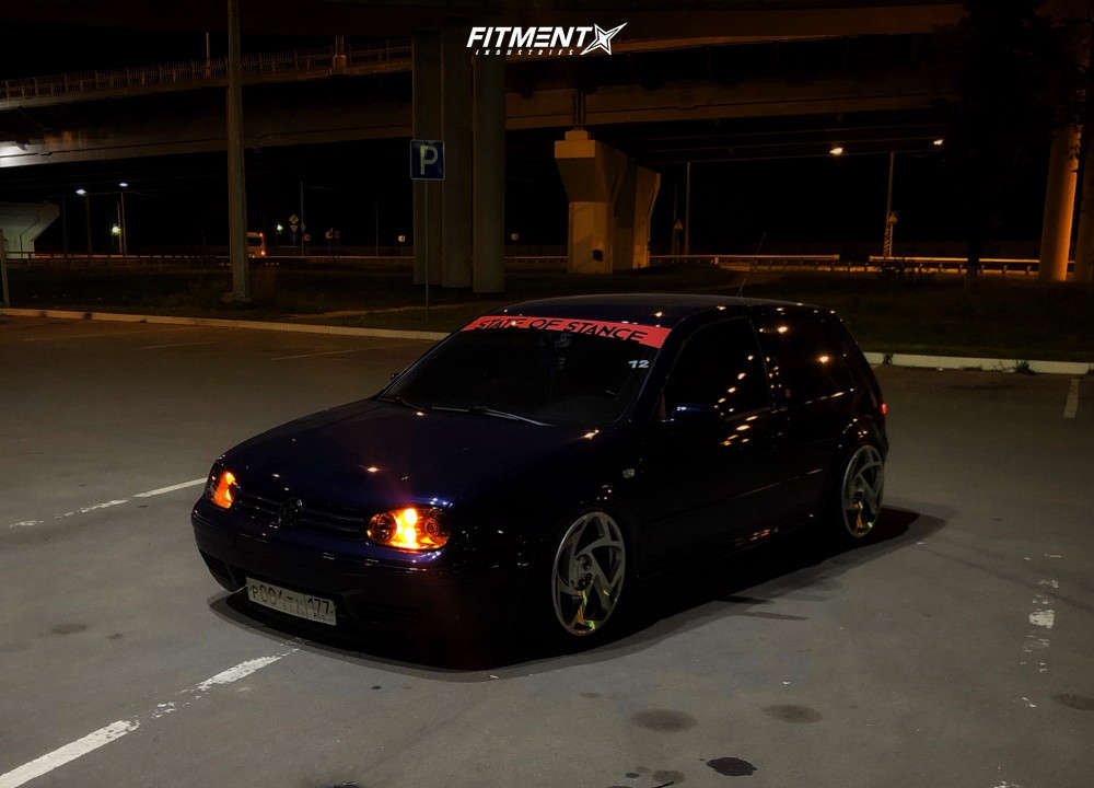 2000 Volkswagen Golf GTI GLS with 18x9.5 Radi8 R8s5 and Toyo Tires ...