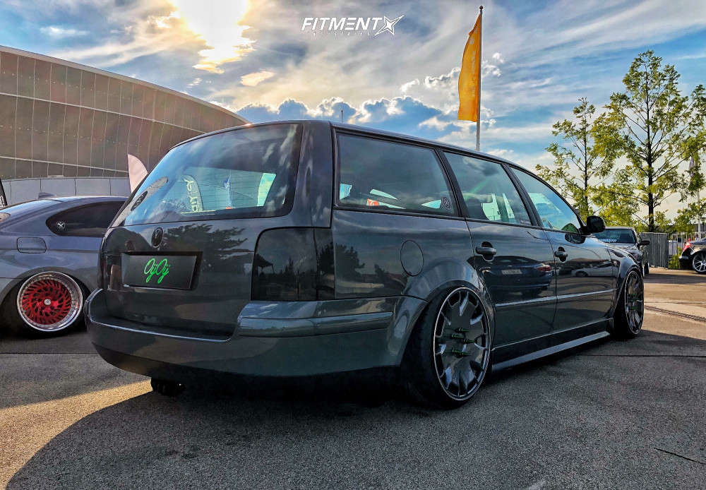 2002 Volkswagen Passat GLS with 18x8.5 Ispiri Csr2 and Toyo Tires ...