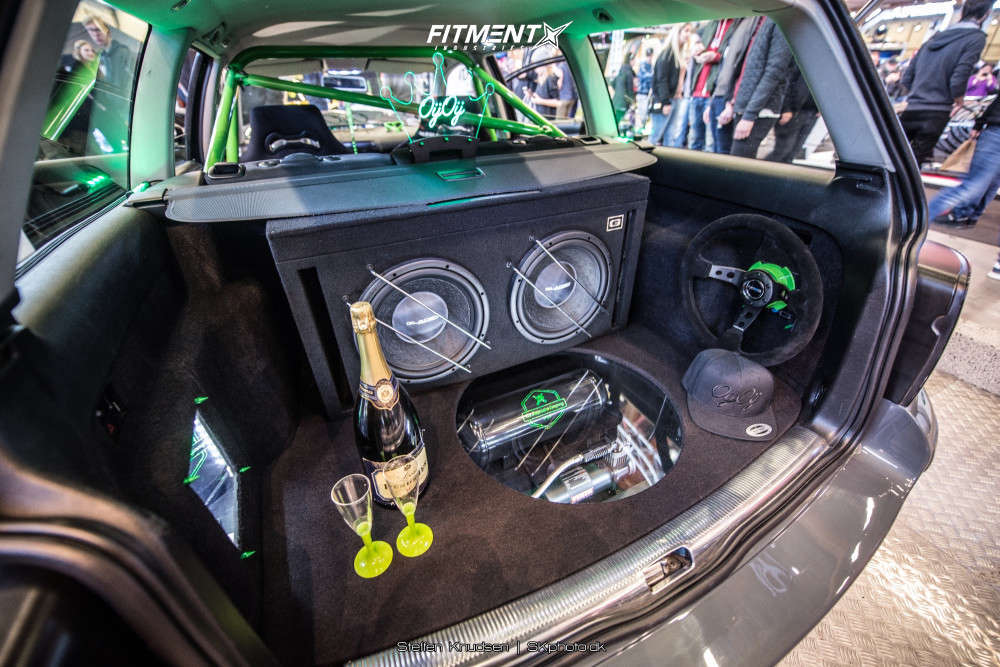 2002 Volkswagen Passat GLS with 18x8.5 Ispiri Csr2 and Toyo Tires ...