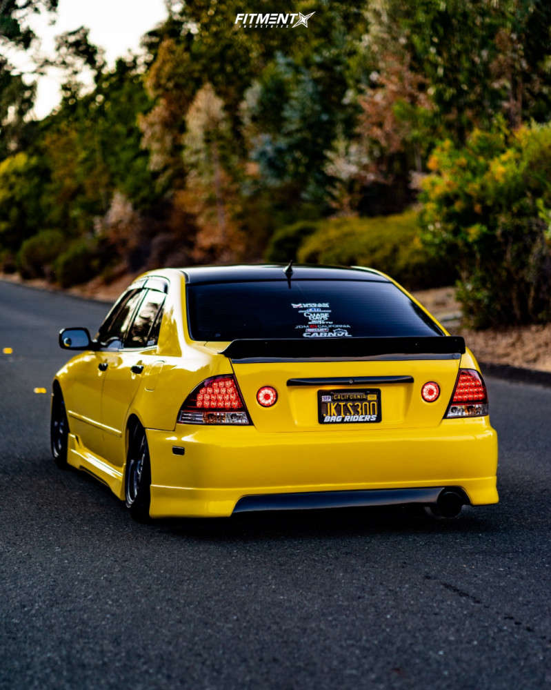 2001 Lexus IS300 Base with 17x8 JNC Jnc034 and Goodyear 215x45 on Air ...