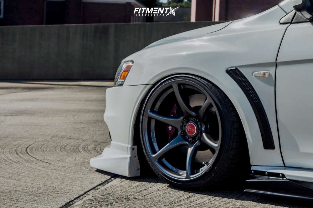 2010 Mitsubishi Lancer Evolution GSR with 18x10.5 Kansei Tandem and Achilles 225x40 on Air ...