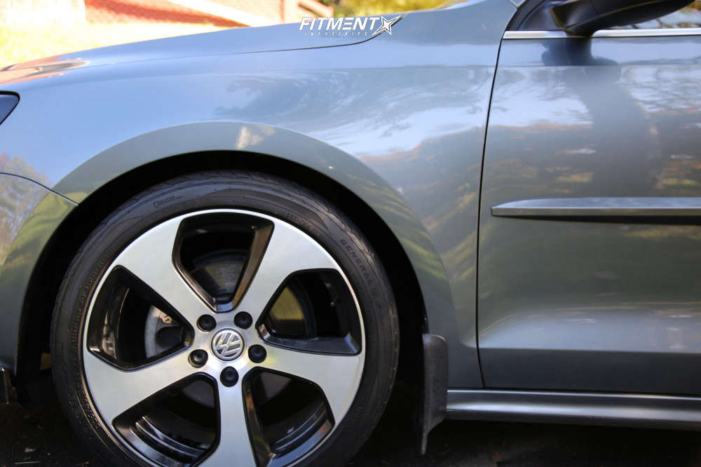 2017 Volkswagen Jetta SE with 18x7.5 OEM Wheels Austin and General ...