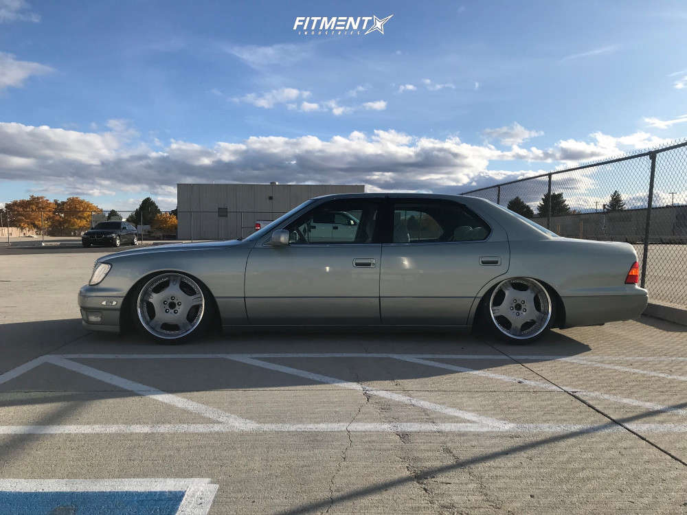 1999 Lexus LS400 Base with 19x8.5 Leon Hardiritt Beil and Sailun 235x35 ...