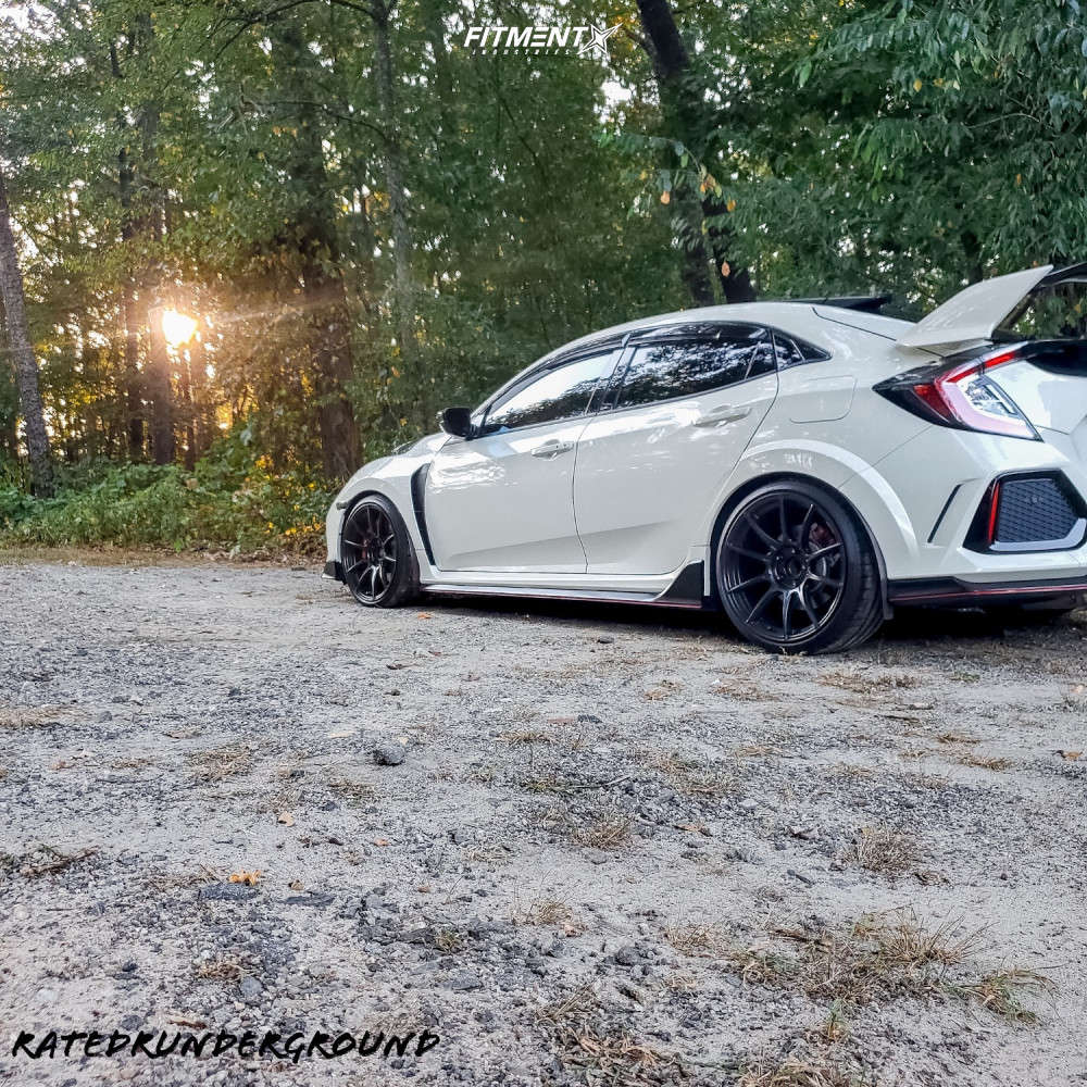 2018 Honda Civic Type R with 19x9.5 SSR Gtx01 and Continental 255x30 on ...