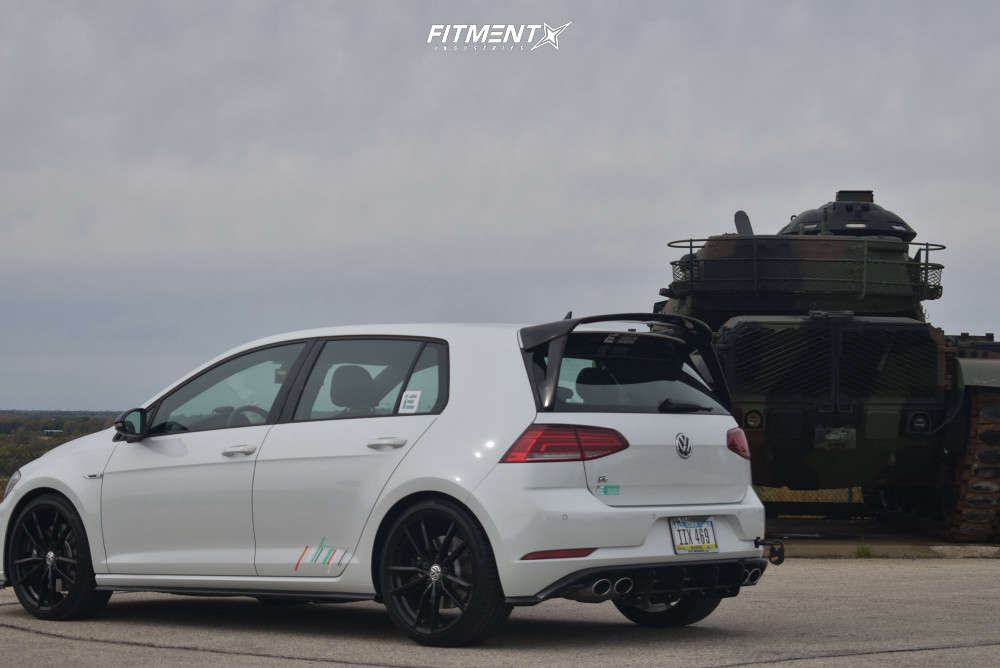 2019 Volkswagen Golf R Base with 18x7.5 OEM Wheels Sagitta and ...