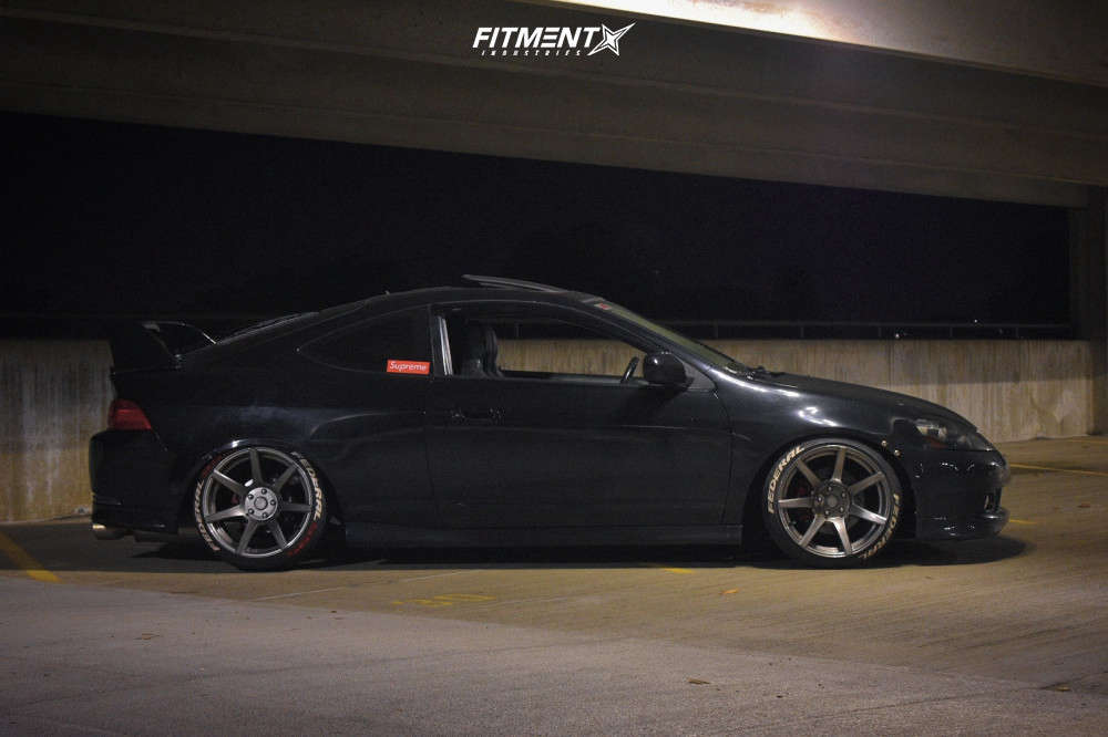 2005 Acura RSX Type-S with 18x9.5 7Twenty Style 55 and Federal 225x35 ...