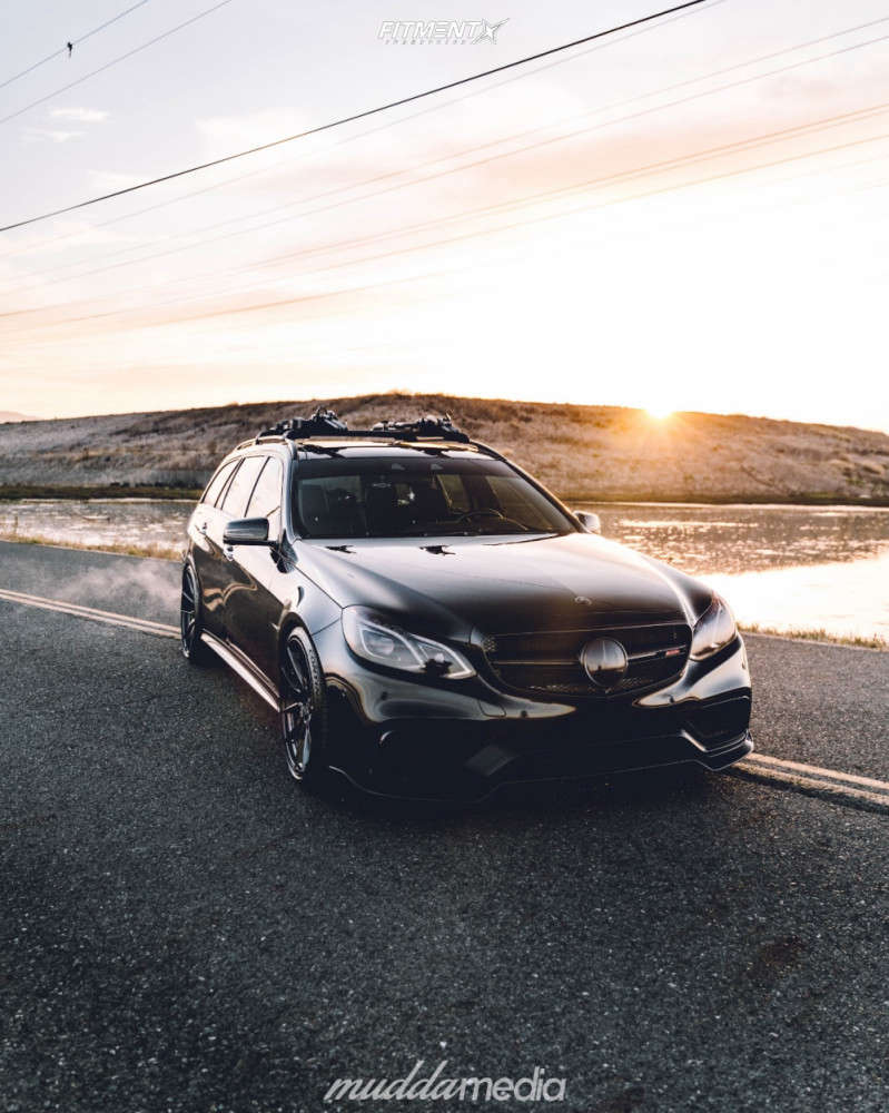 2014 Mercedes-Benz E63 AMG S 4Matic with 20x9.5 BC Forged Hca162s and ...