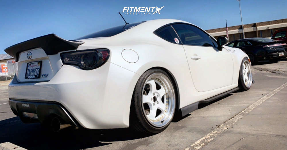 2013 Scion FR-S Base with 18x9.5 ESR Sr06 and Continental 225x40 on ...