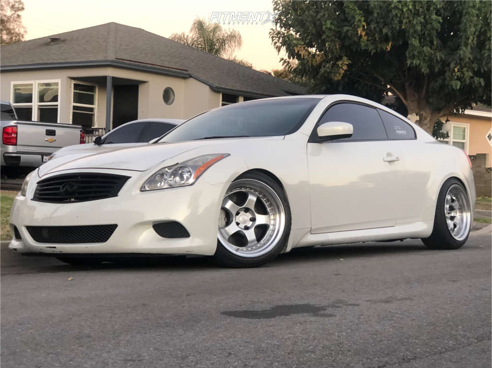 2010 INFINITI G37 Sport with 18x10.5 ESR Sr06 and Lionhart 245x40 on ...