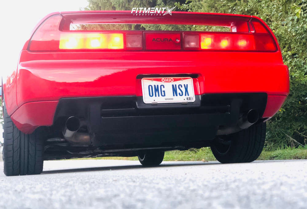 1995 Acura NSX T with 17x8 Enkei T6s and Nitto 225x40 on Stock ...