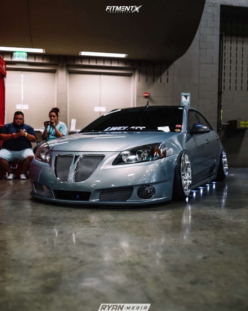 2008 Pontiac G6 Base with 19x10 Riverside Trafficstar Dtx and Federal ...