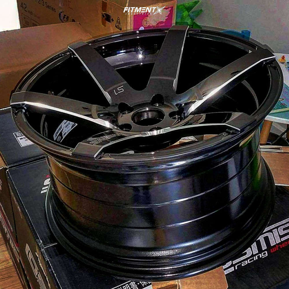 1999 Nissan Stagea Base with 18x9.5 Cosmis Racing S1 and Pirelli 245x35 ...