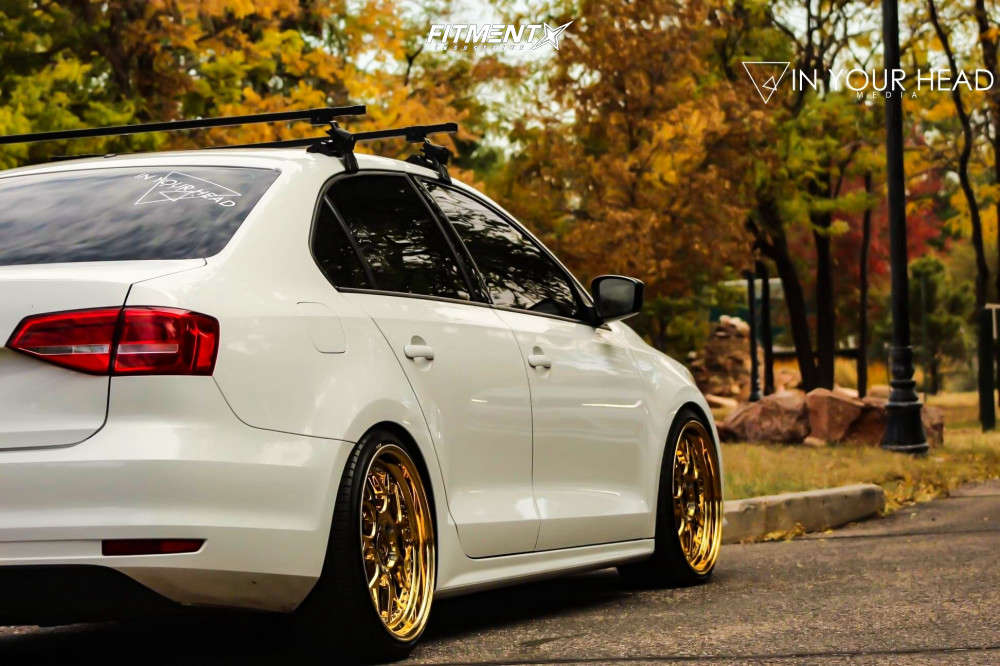 2015 Volkswagen Jetta S with 18x8.5 Aodhan Ds01 and Nankang 215x35 on ...