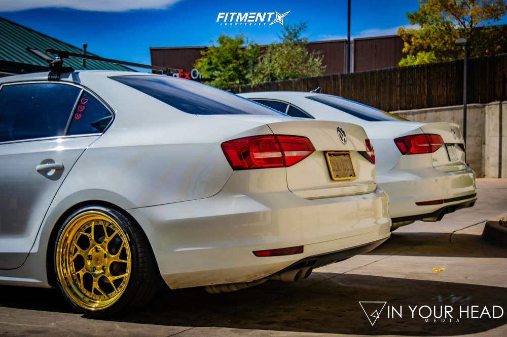 2015 Volkswagen Jetta S with 18x8.5 Aodhan Ds01 and Nankang 215x35 on ...