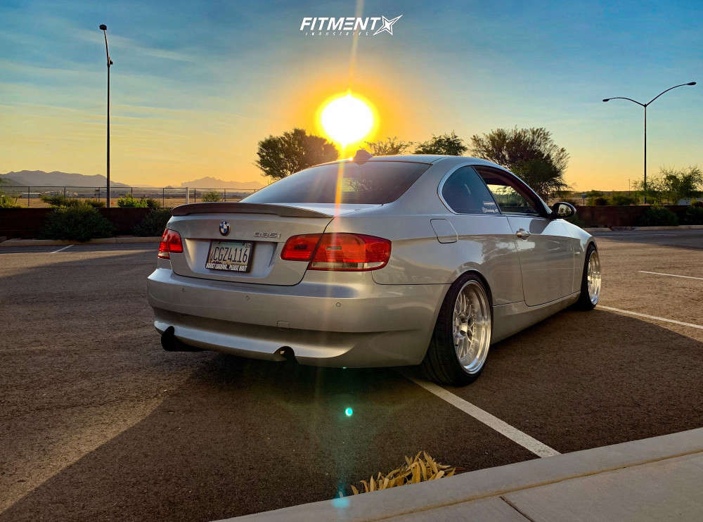 2008 BMW 335i Base with 18x9.5 ESR Sr01 and Achilles 225x40 on ...