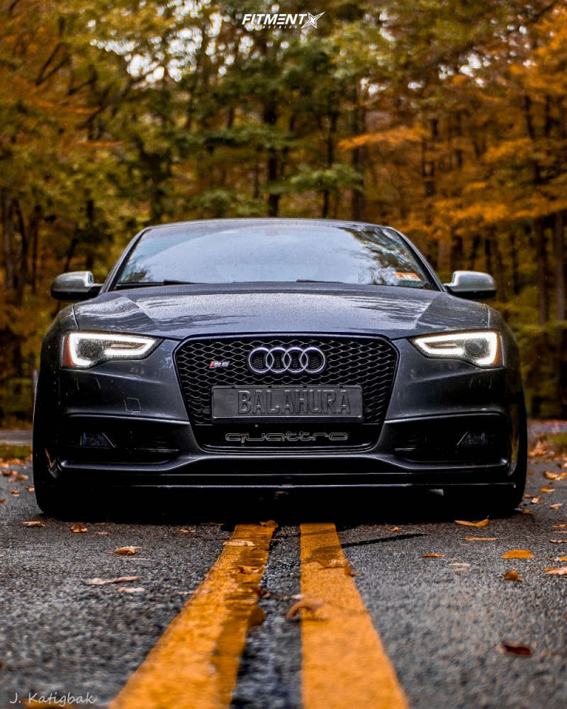 2013 Audi S5 Base with 20x10 Rotiform Rse and Achilles 275x30 on ...