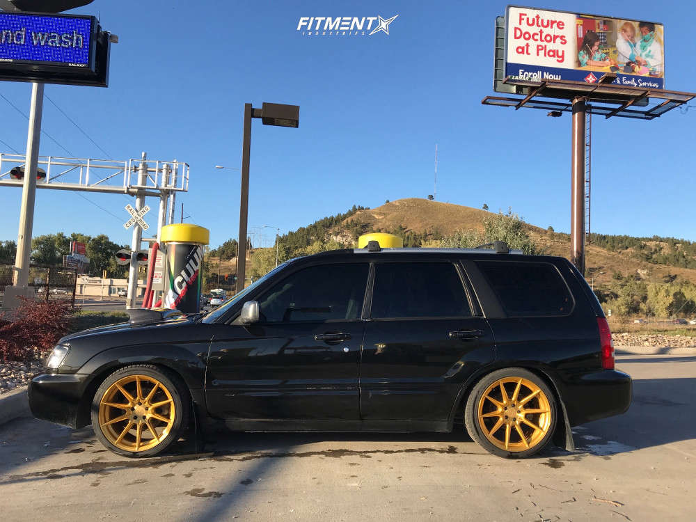 2004 Subaru Forester XT with 18x9.5 F1R F101 and Hankook 255x35 on ...