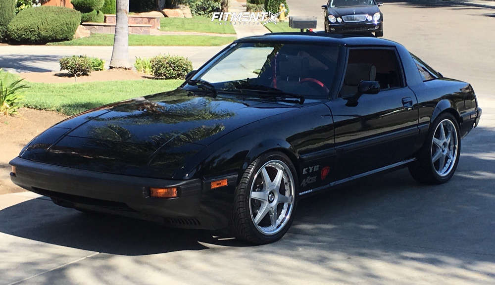1984 Mazda RX-7 GSL with 17x7 MSR 029 and Nexen 205x45 on Lowering ...