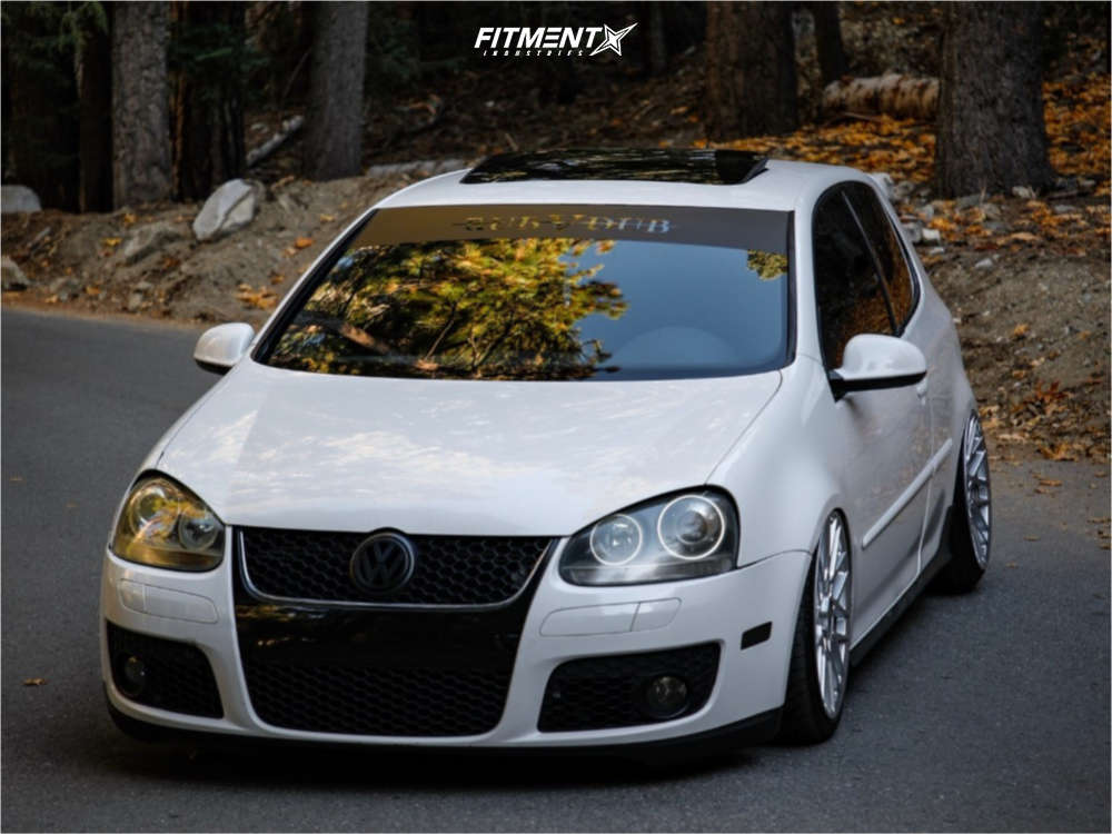 2006 Volkswagen GTI Base with 18x8.5 Rotiform Rse and Federal 215x40 on ...