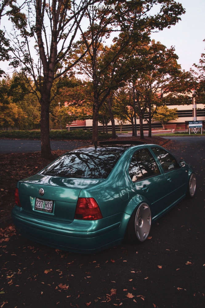 2000 Volkswagen Jetta GLX with 18x9.5 VSP Type2 and Nankang 205x40 on ...