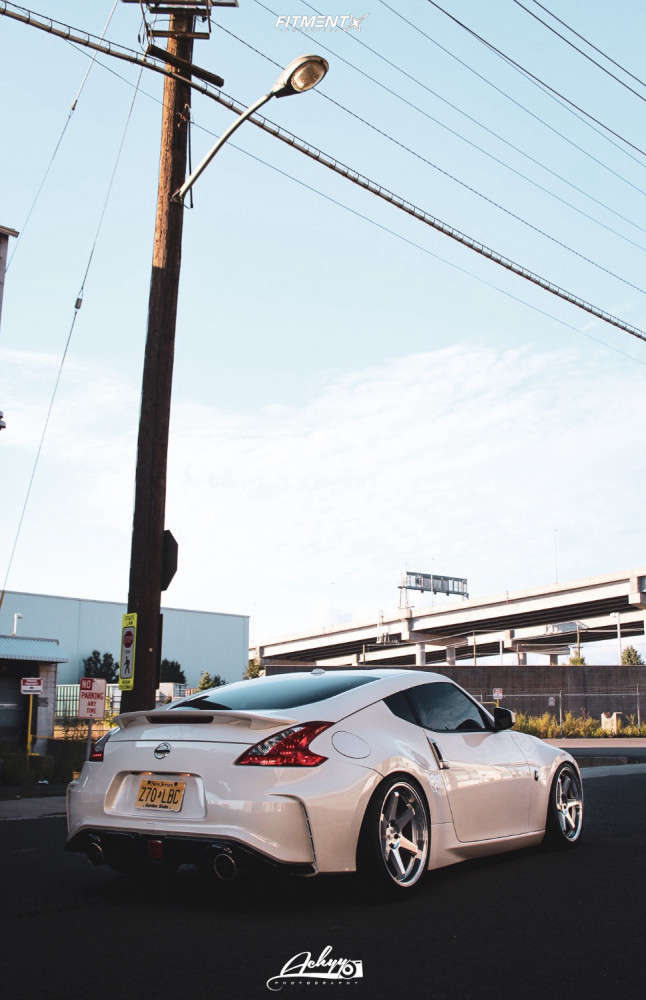 2014 Nissan 370Z Touring with 19x10.5 ESR Sr07 and Federal 245x30 on ...