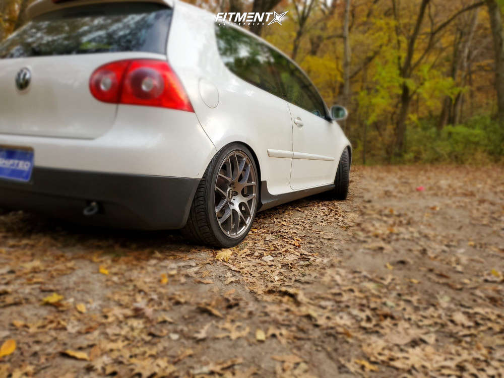 2008 Volkswagen GTI Base with 18x8.5 VMR V710 and Advanta 225x40 on ...