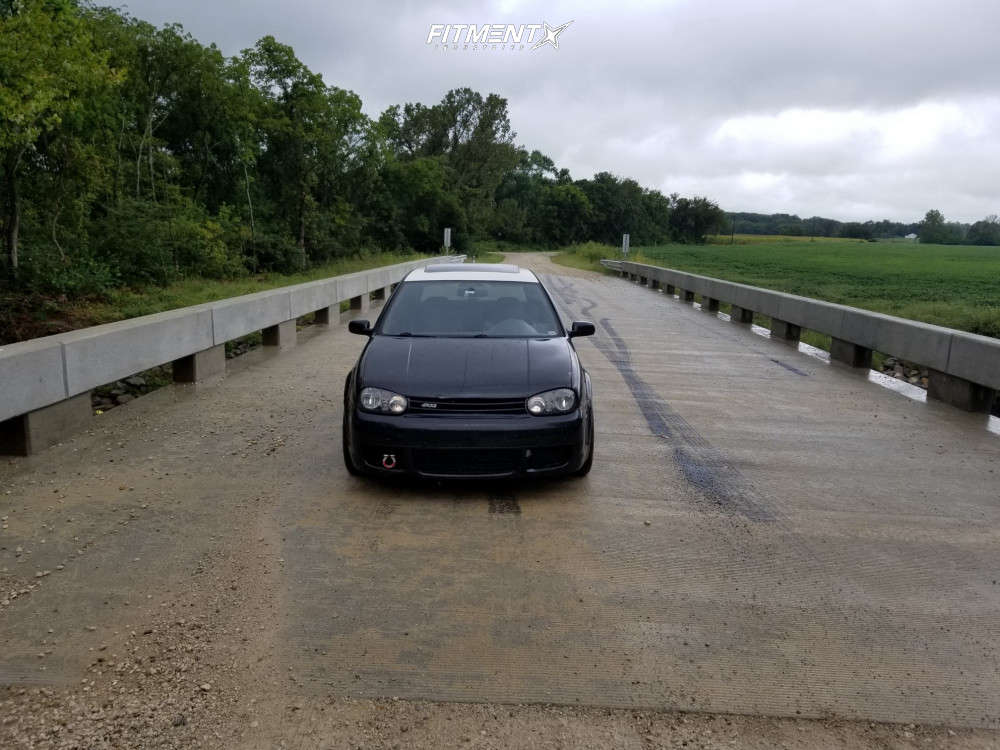 2004 Volkswagen Golf R32 with 18x8 OZ Racing Ultraleggera and General ...